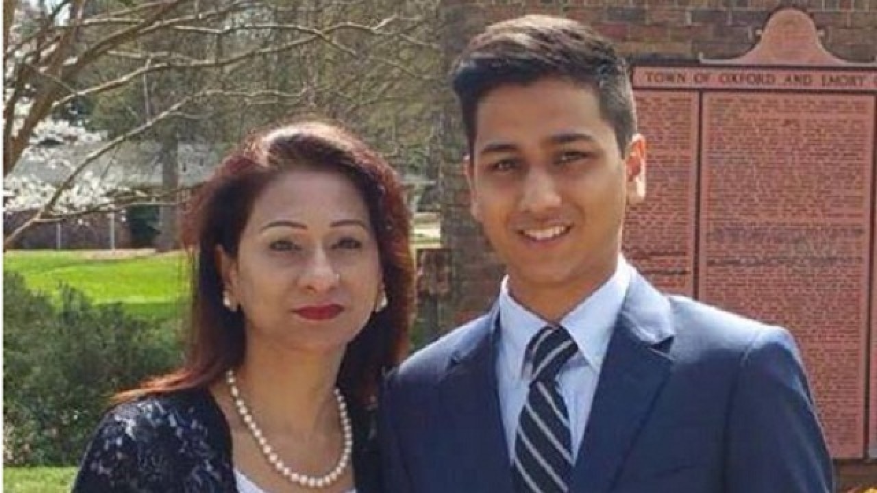 Dhaka attack: 20-year-old killed after refusing to leave friends behind