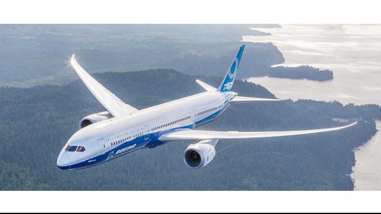 Video: Boeing has just demonstrated their new 787-9 Dreamliner