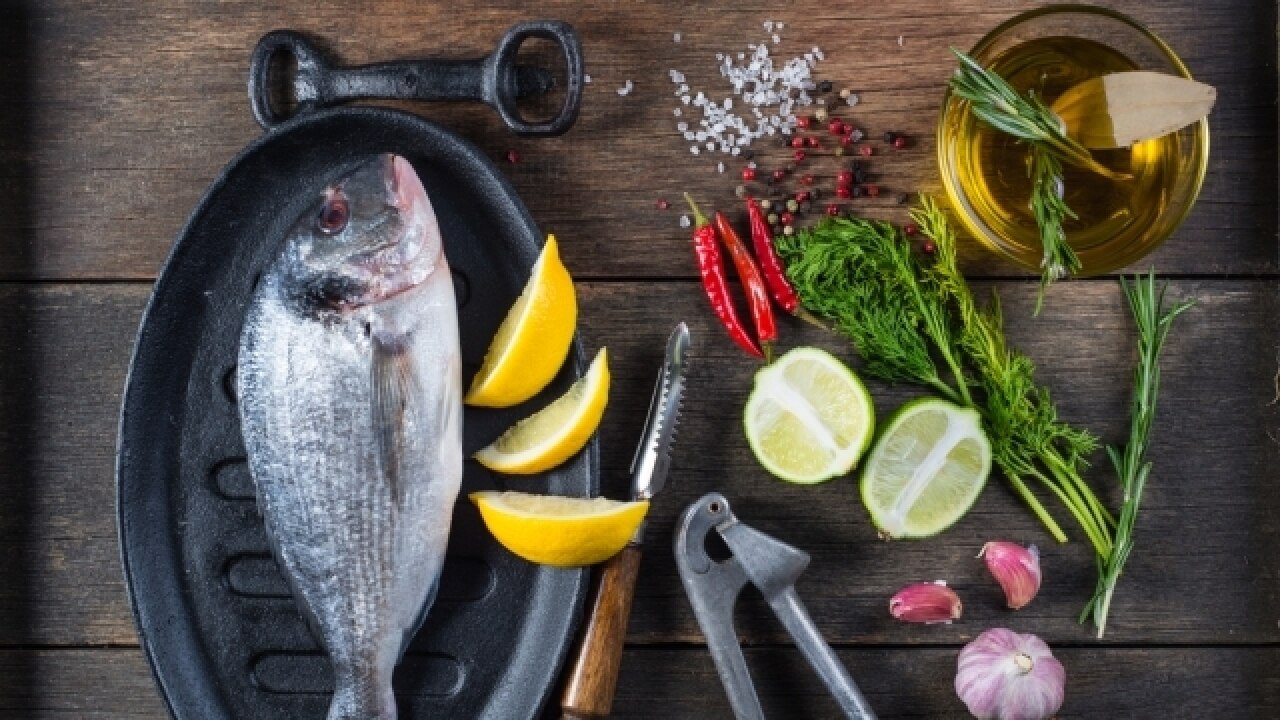 Fuelled by aquaculture, fish consumption reaches all time high: FAO