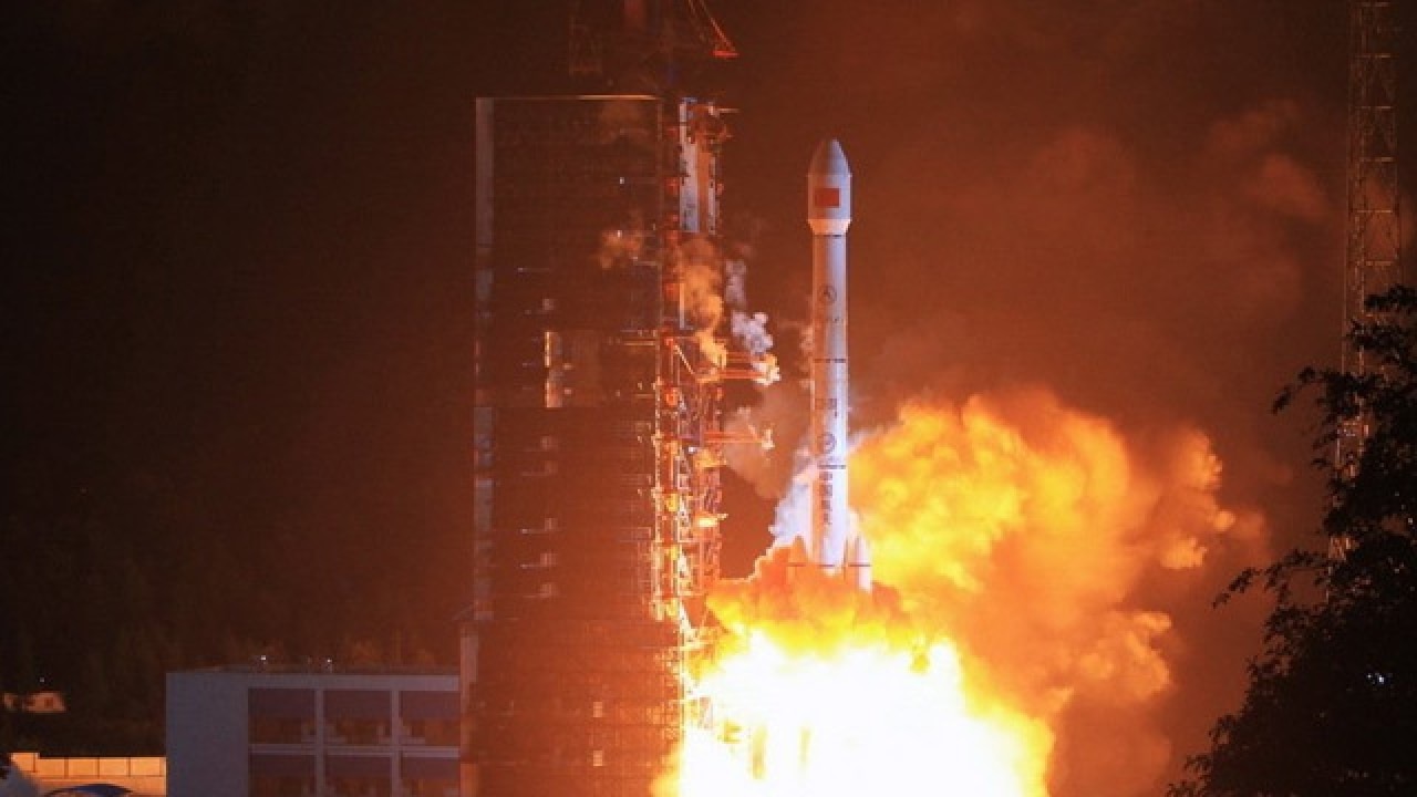 China Launches First Mobile Telecom Satellite