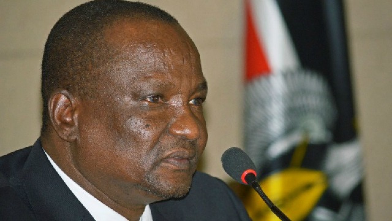 South Sudan opposition leader Riek Machar in Khartoum for treatment ...