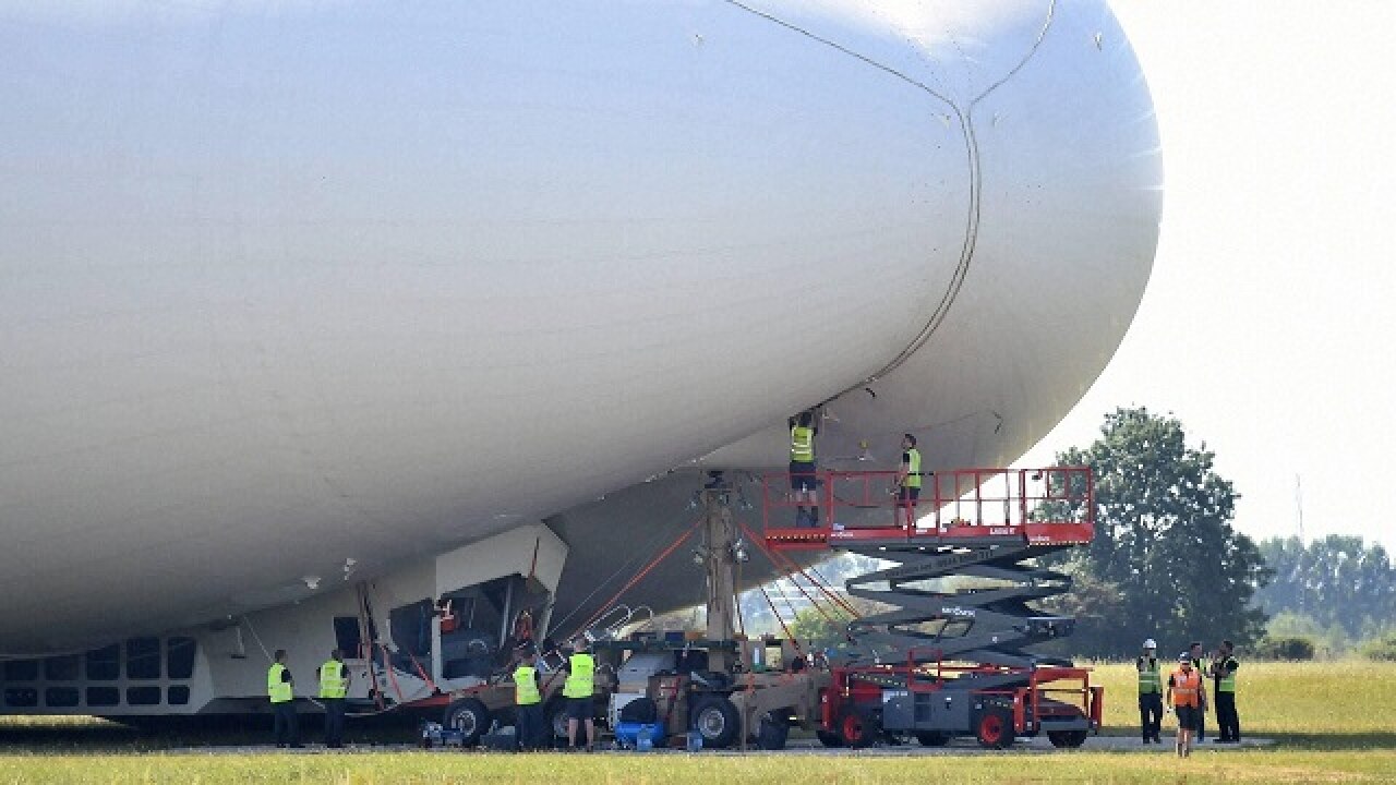 Airlander 10, World's biggest aircraft crashes during 2nd test flight