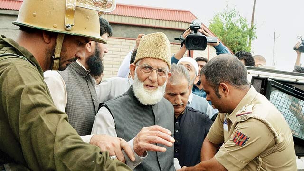 Militants kill cop in cold blood; Government foils march to army corps ...