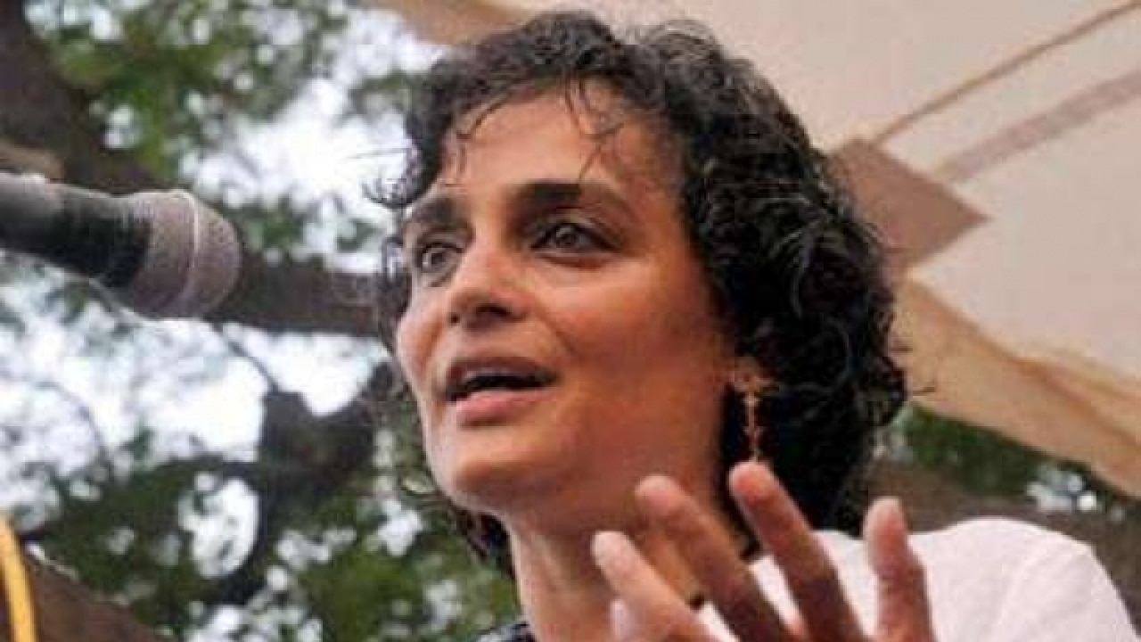 19 years on Arundhati Roy to write a new fiction novel