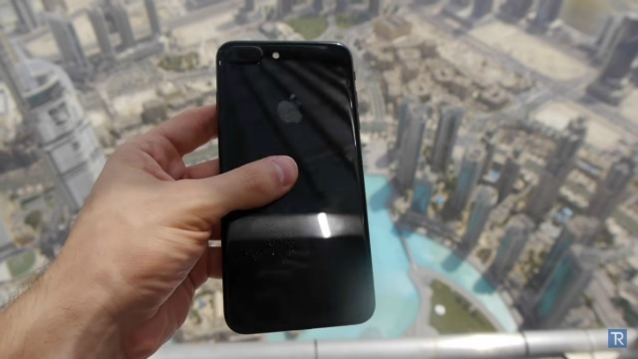 What happens when you drop an iPhone 7 from Burj Khalifa?