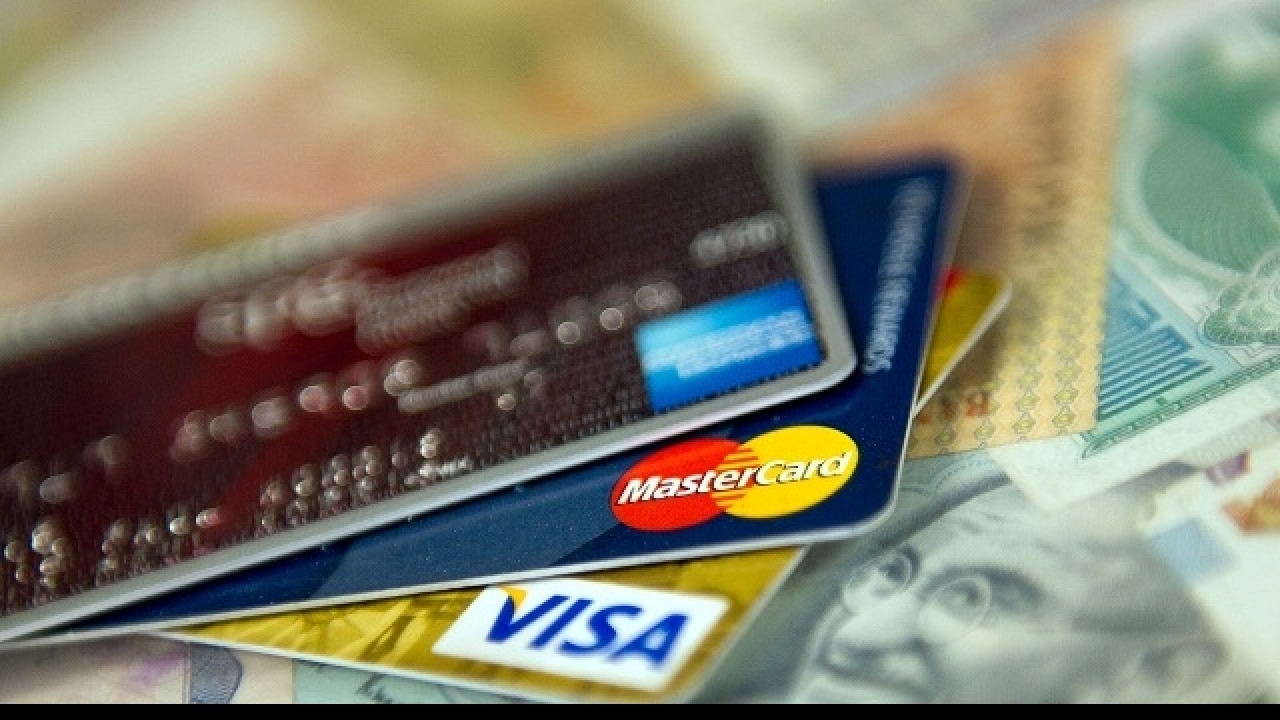 Data security breach: Card fraud sparks cyber cover rush
