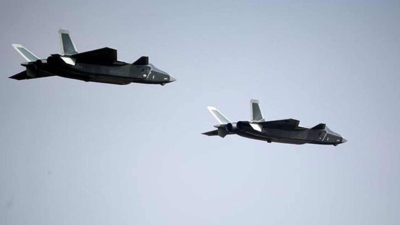 China debuts J-20 stealth jet in show of strength at country's biggest expo
