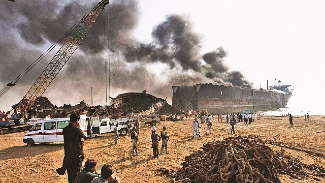 Pakistan: Death toll in ship-breaking yard blast rises to 20