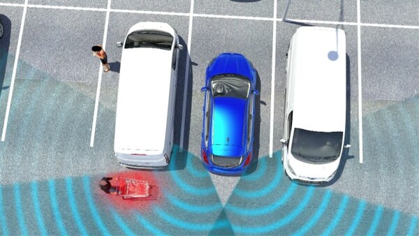 Self-parking cars about to go mainstream with help from Ford