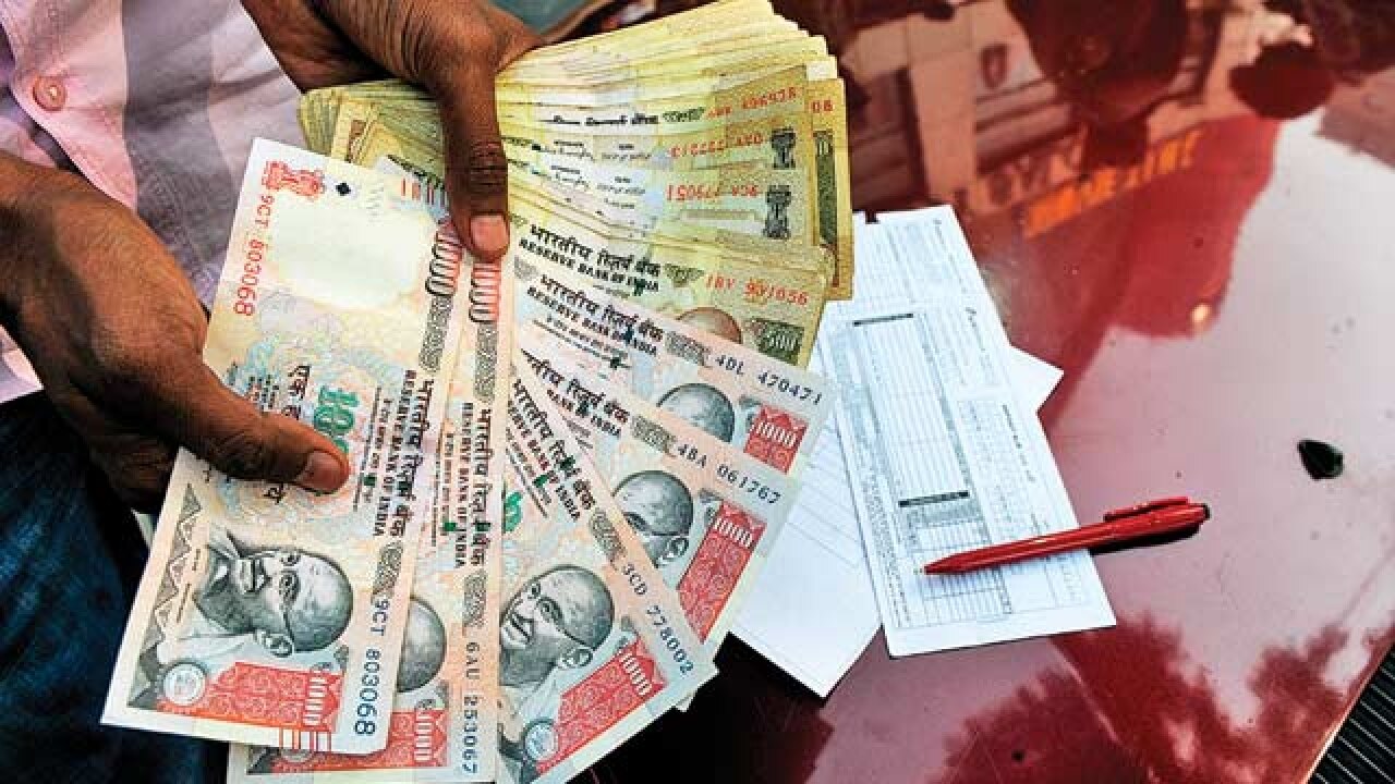 FICN network hit as agencies seize Rs 200 crore in fake notes