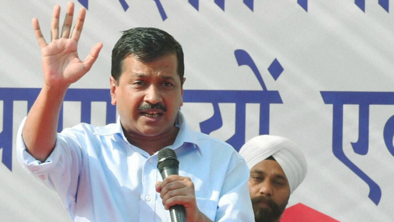 Change PM, not notes: Kejriwal on demonetization