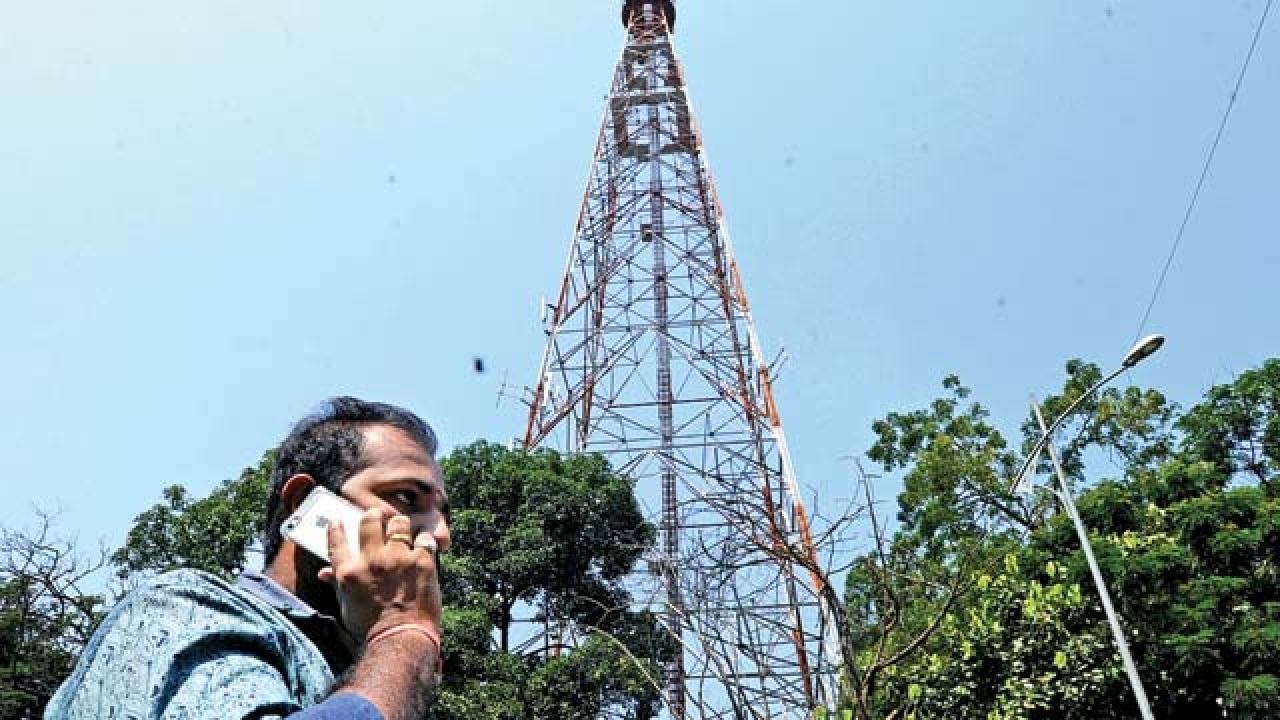 Indus sets up less hazardous telecom towers