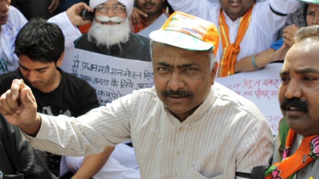 PM Modi's bete noire Sanjay Joshi hails demonetization