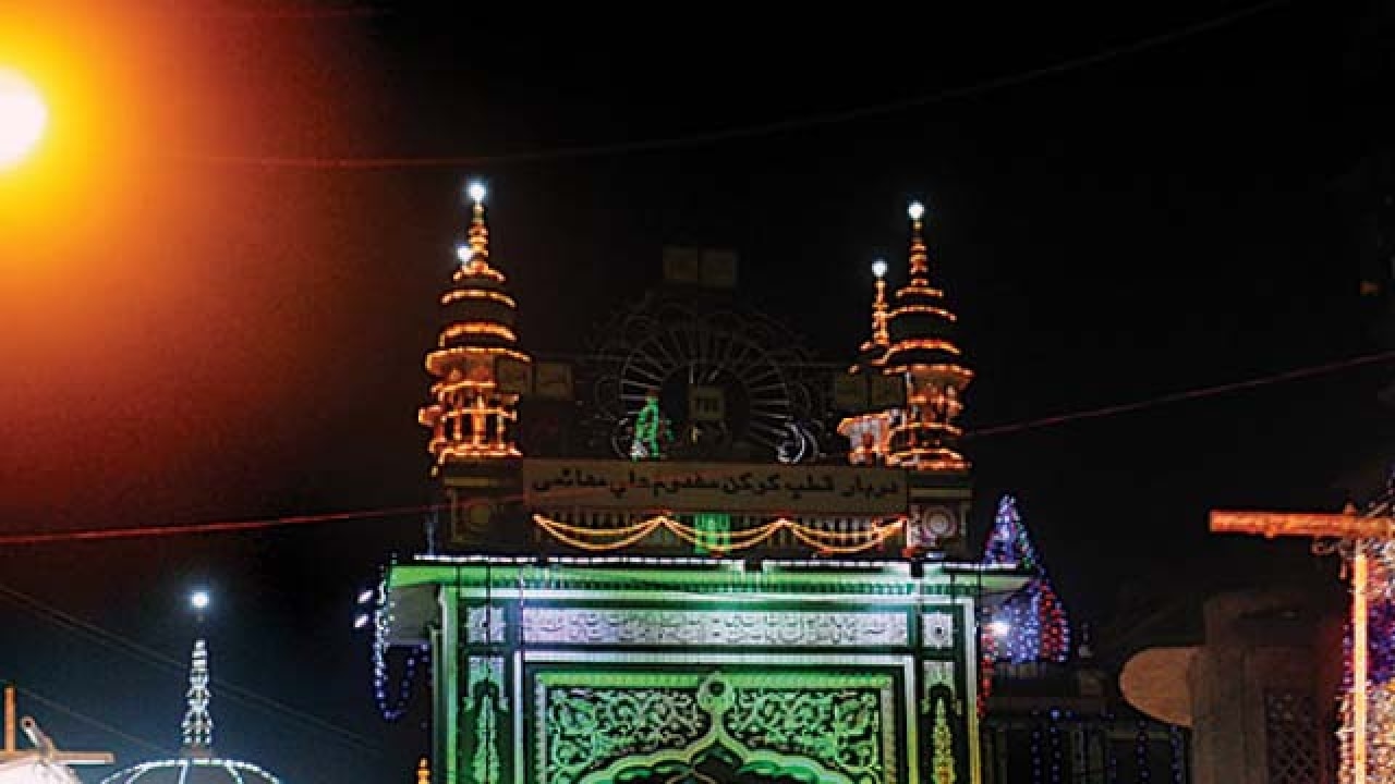 10-day Mahim fair in memories of 14th century Sufi saint