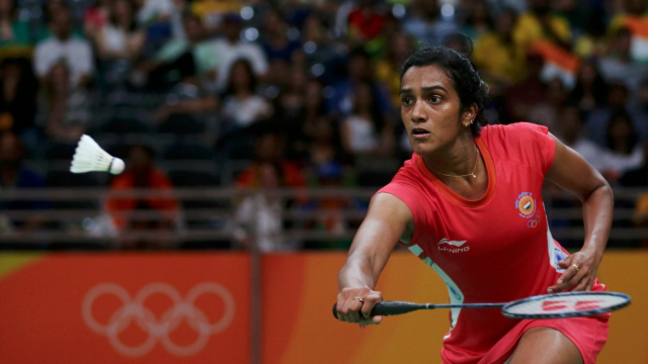 PV Sindhu eyes maiden BWF Super Series Final crown