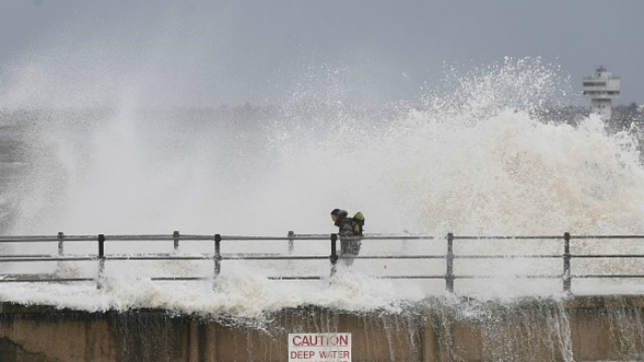 62-foot-high wave in North Atlantic ocean has set a new world record