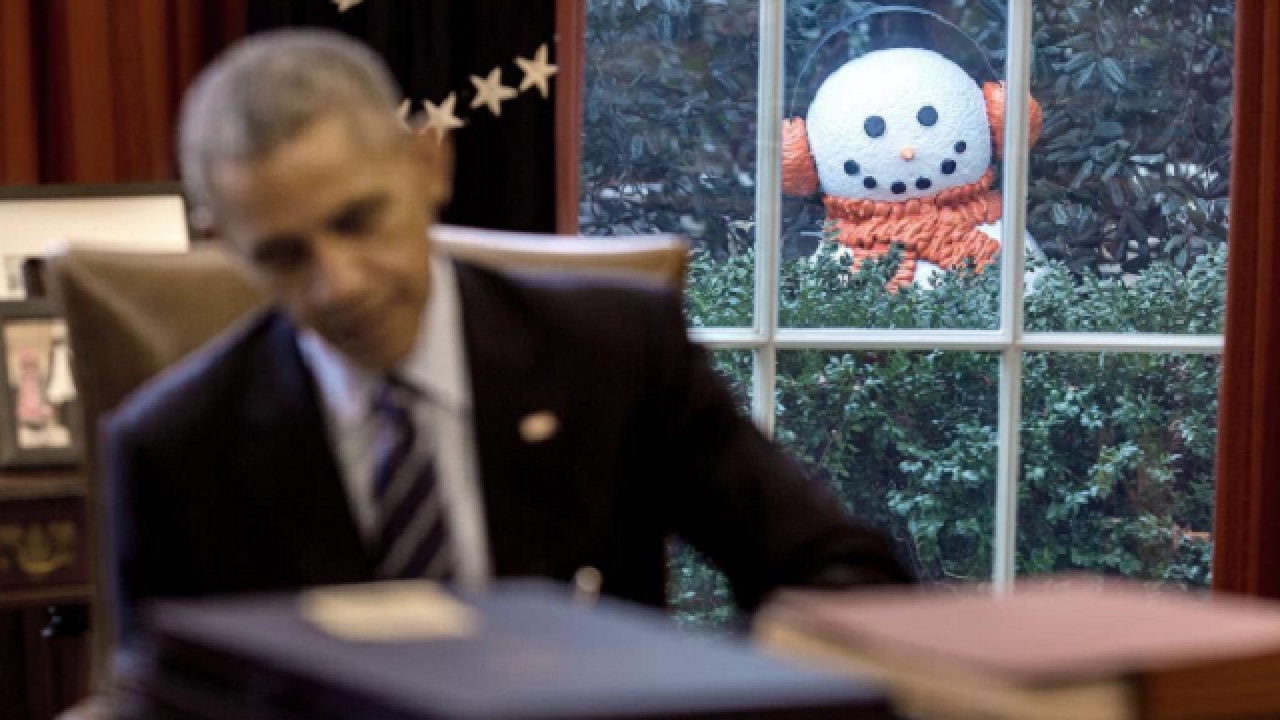 This pic of Obama reacting to a snowman will help you forget this ...