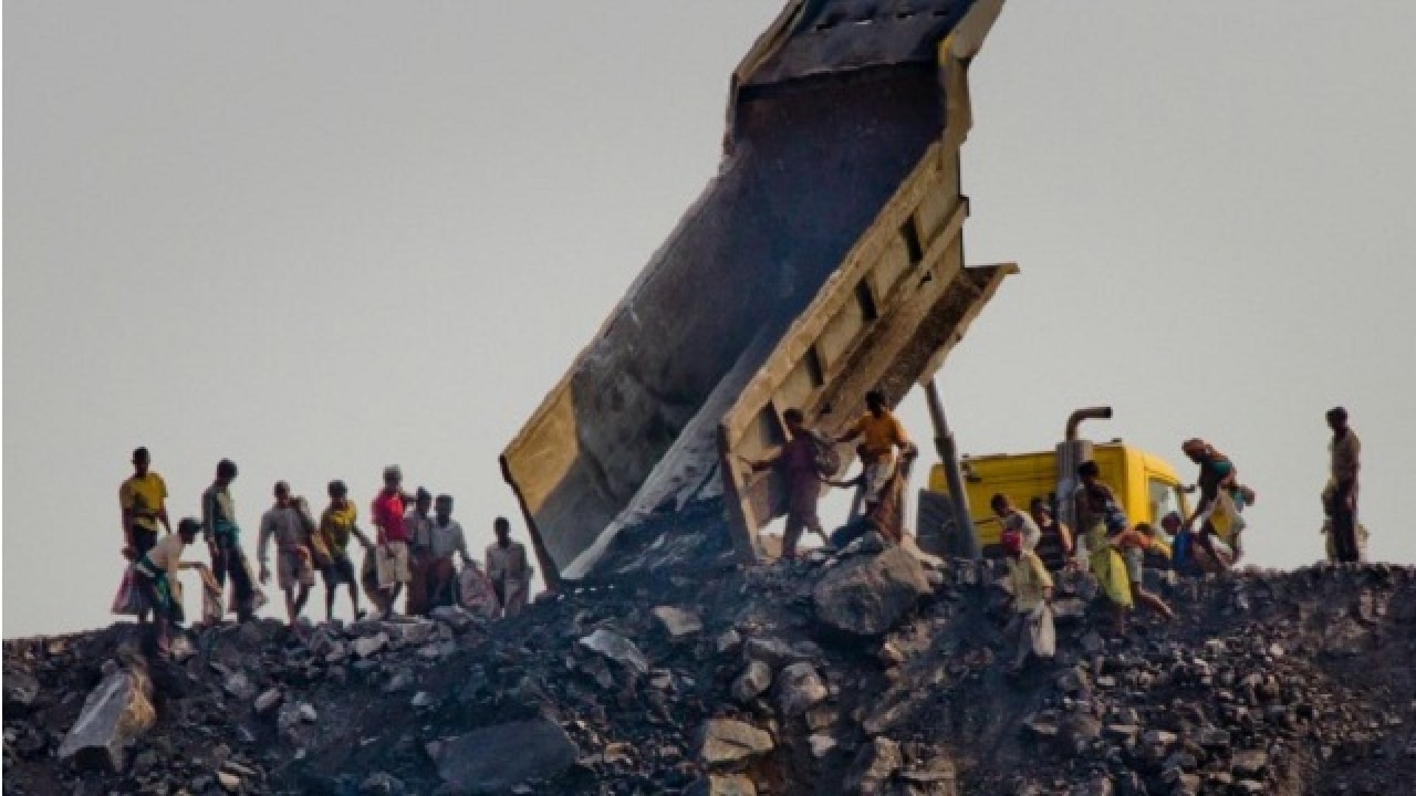 Four workers injured in mine roof collapse in Jharkhand
