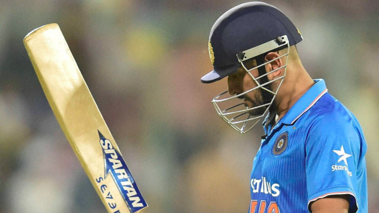 Dhoni leaves captaincy: Did personal issues stop these top Indian stars ...
