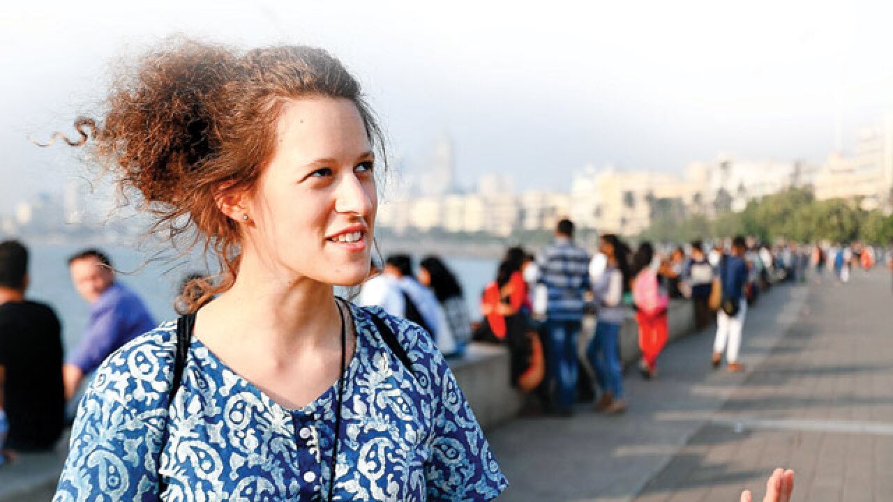 Polish doctor’s message of love wins Internet