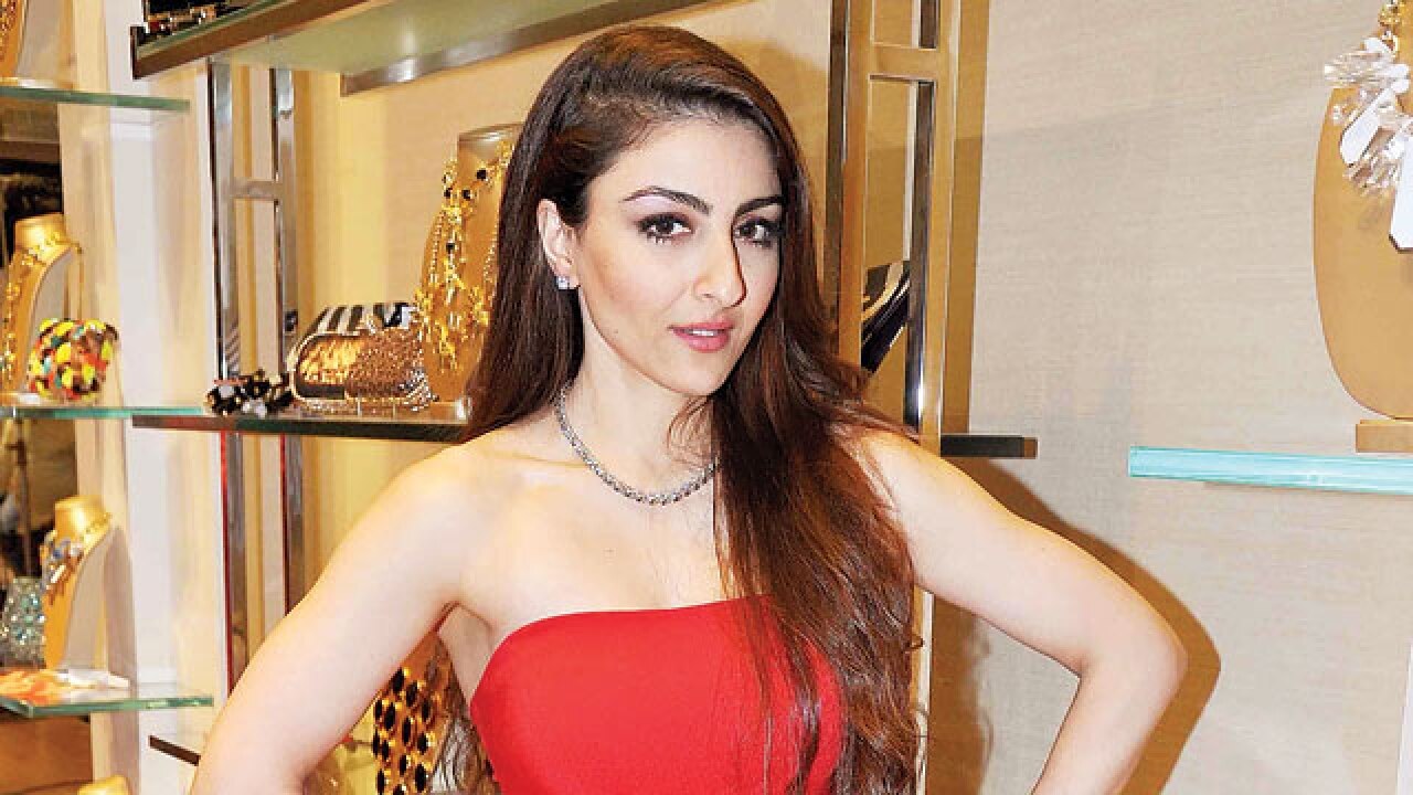 Soha Ali Khan to debut as author