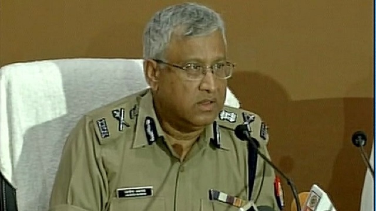 UP: DGP Javeed Ahmed constitutes SIT to probe Noida's Rs 3,700 online fraud