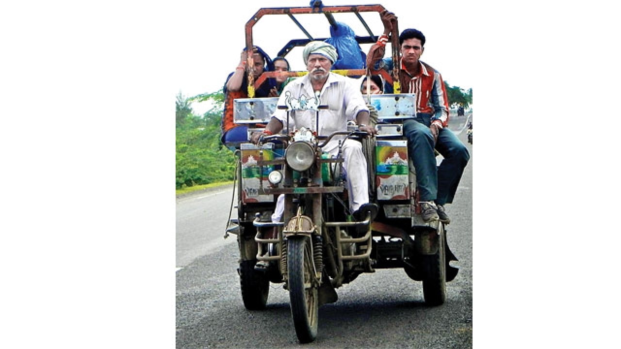 Bihar cracks down on 'Jugaad gaadi'