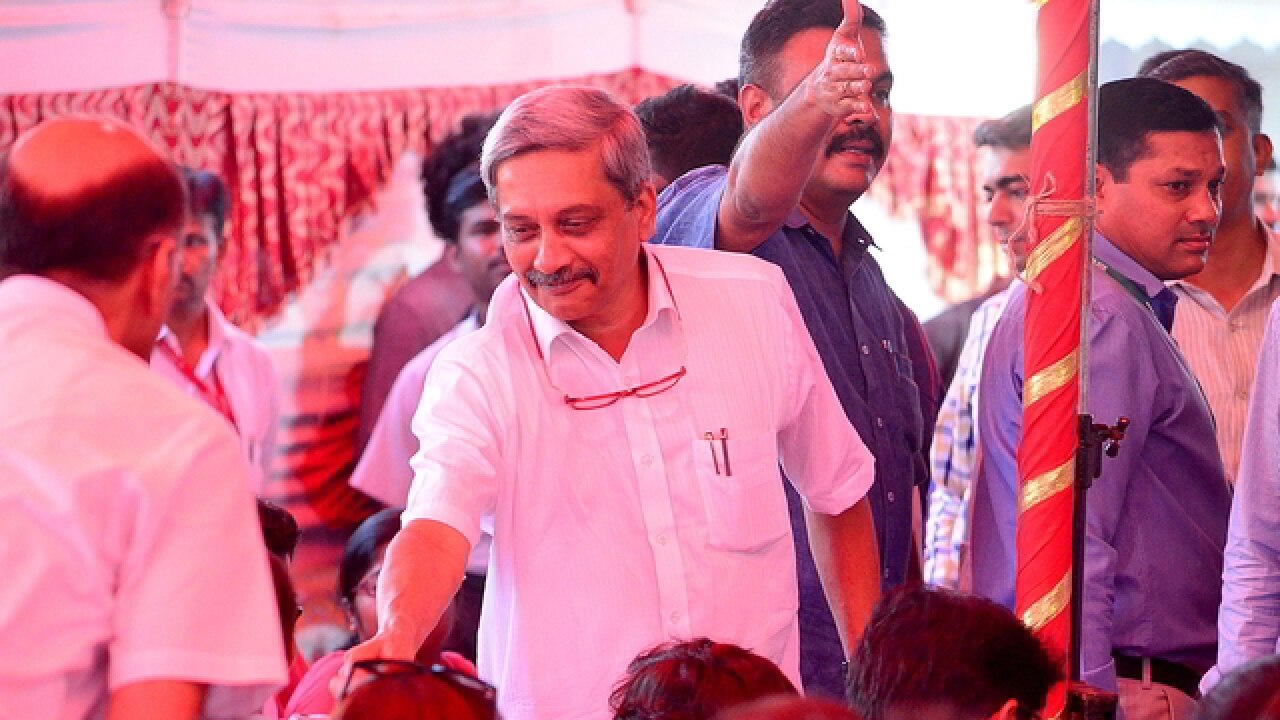 Parrikar takes as oath as Goa CM, Congress dubs him 'do din ka sultan'