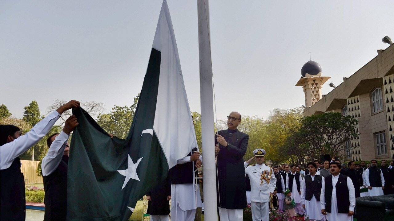 On its National Day, Pakistan hopes of improving ties with India