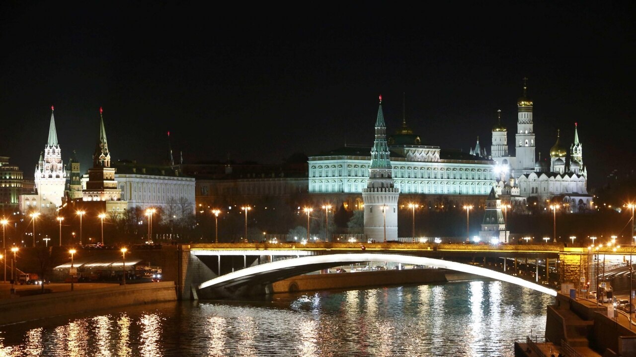 Earth Hour 2017: Cities around the world plunge into darkness to raise ...