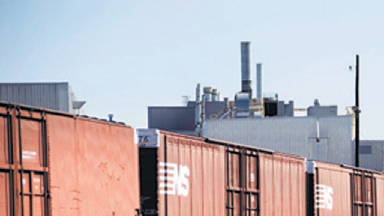 Wagon maker Cimmco's tractor bet lures ace investor Veliyath