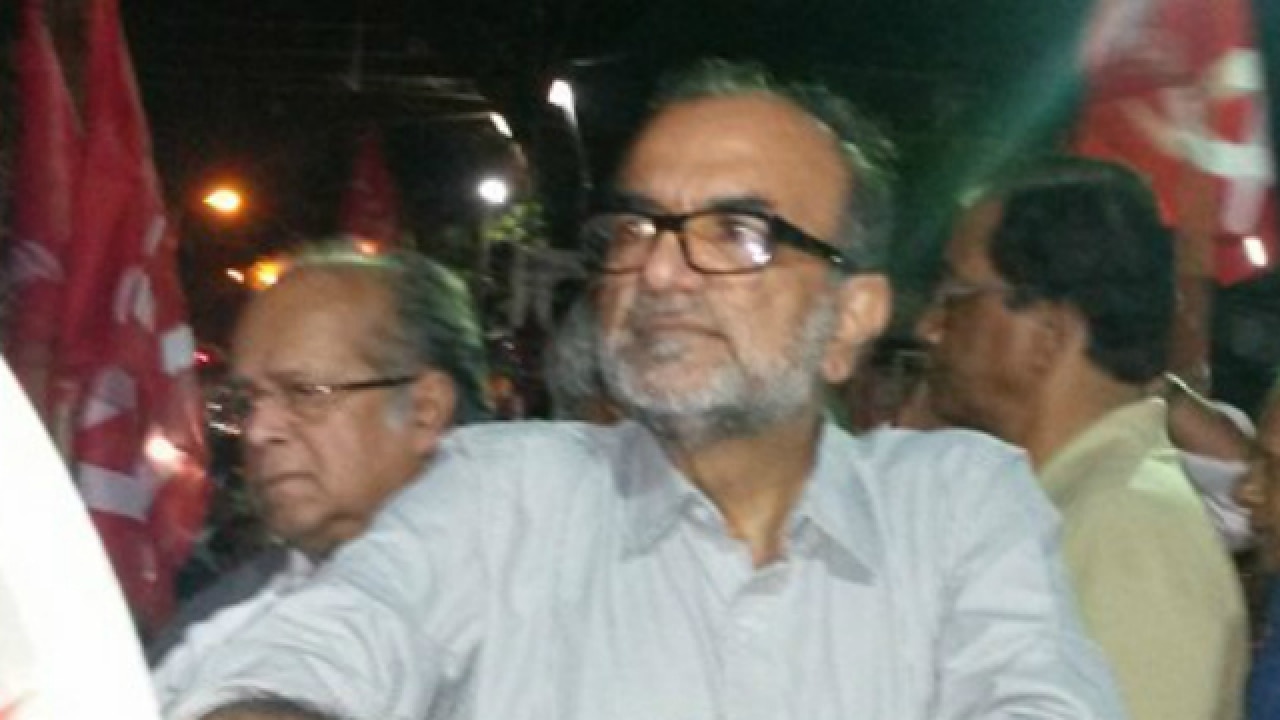 Former Kolkata mayor Bikash Bhattacharya allegedly manhandled by TMC ...