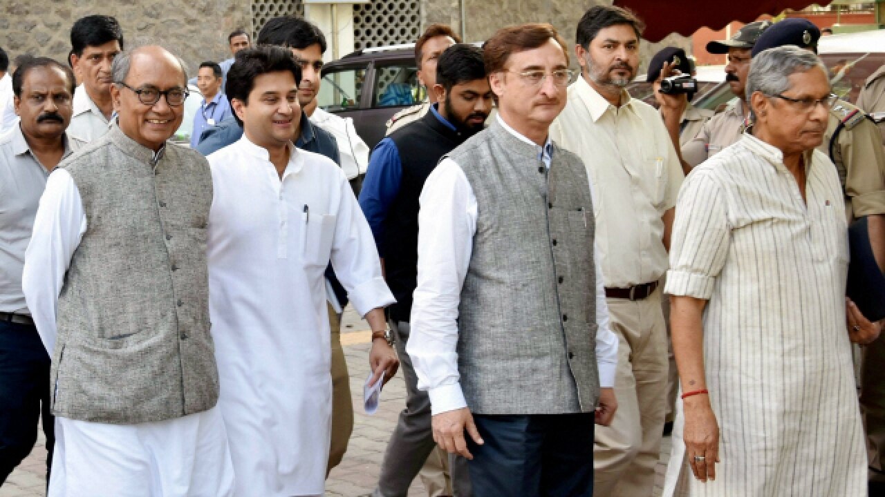 Row after VVPAT demo, parties demand scrapping EVMs; EC to send full ...