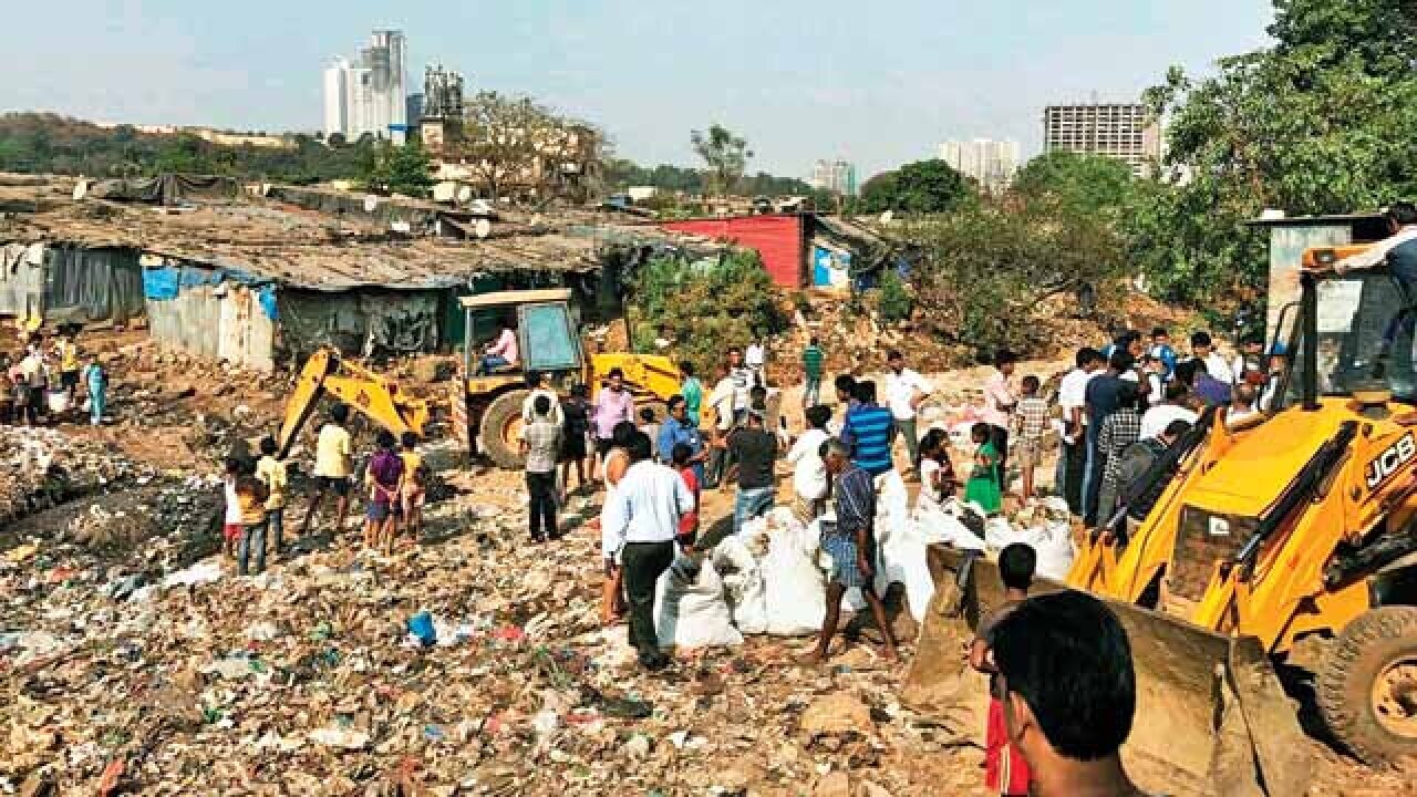River clean-up drive throws up 80k kg waste