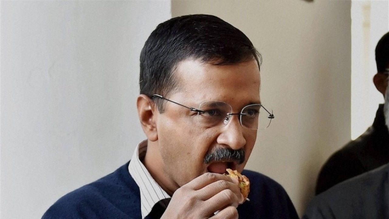MCD Polls: BJP alleges Kejriwal spent Rs 11 lakh on two lunch parties