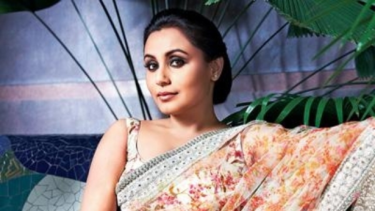 THIS is what Rani Mukerji did for her mom on Mother's Day...