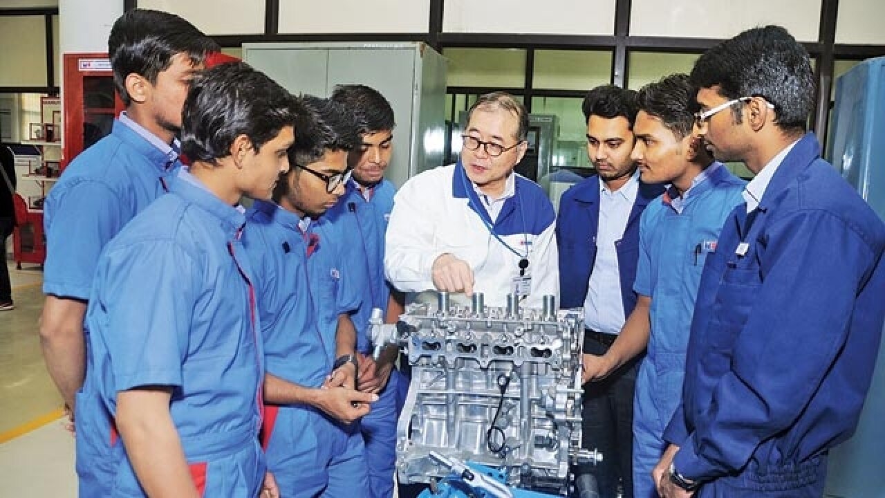 Government Begins Rating Mechanism For Indian Industrial Training 