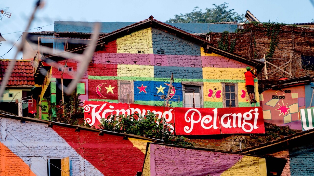 In Pics | Rainbow Village: Gloomy Indonesian village gets makeover ...