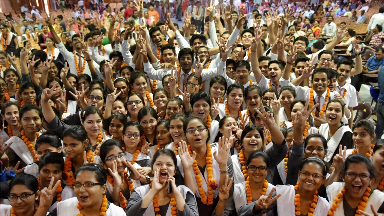CBSE 10th Result 2017: Board announces result, pass percentage dips CBSE 10th Result 2017: Board announces result, pass percentage dips