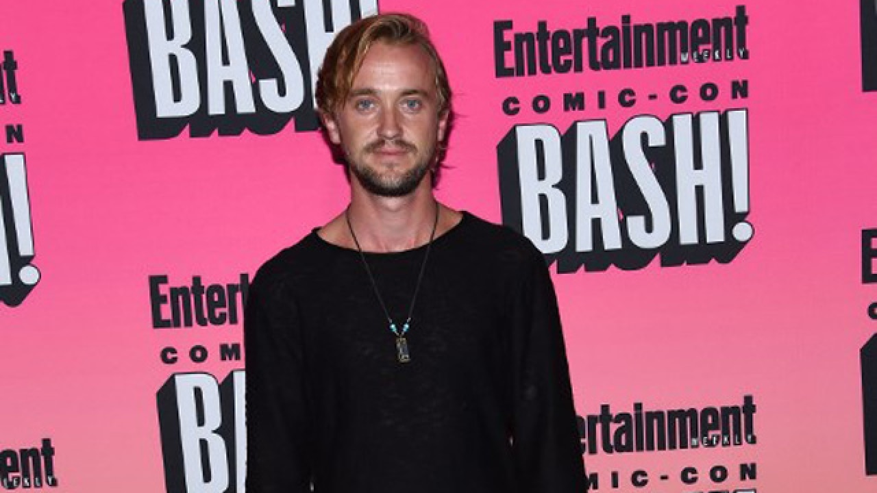 WATCH: Prague crowd doesn't recognise 'Harry Potter' alum Tom Felton ...