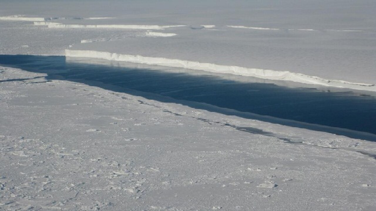 Strong winds behind massive Antarctic ice shelves breaking off