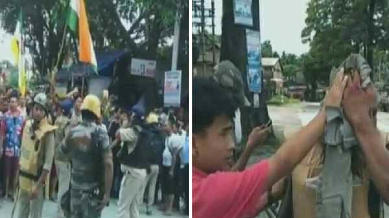 Gorkhaland unrest: Several injured as GJM protest turns violent in Jaigaon
