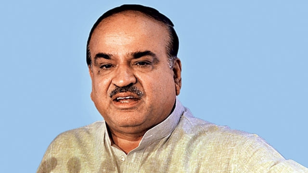 All BJP members must be present till parliament is on: Ananth Kumar