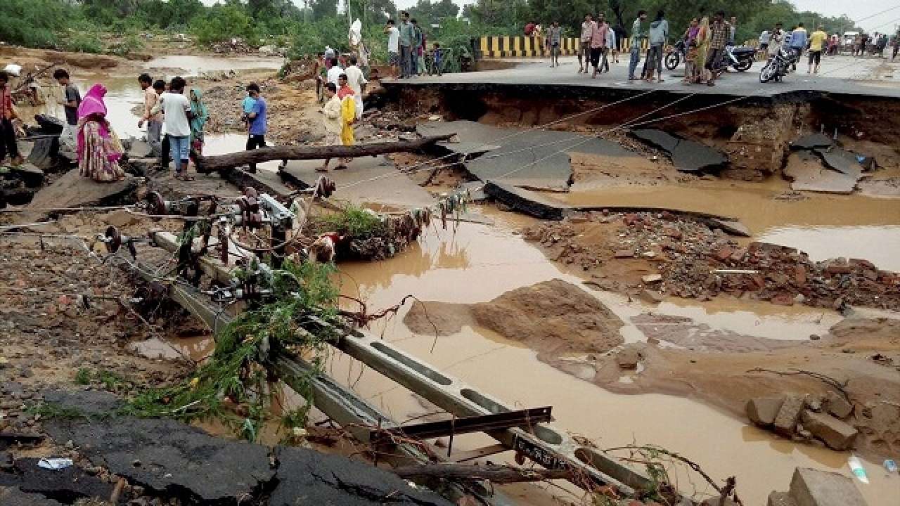 Gujarat floods: Banaskantha and Patan districts declared as 'disaster ...