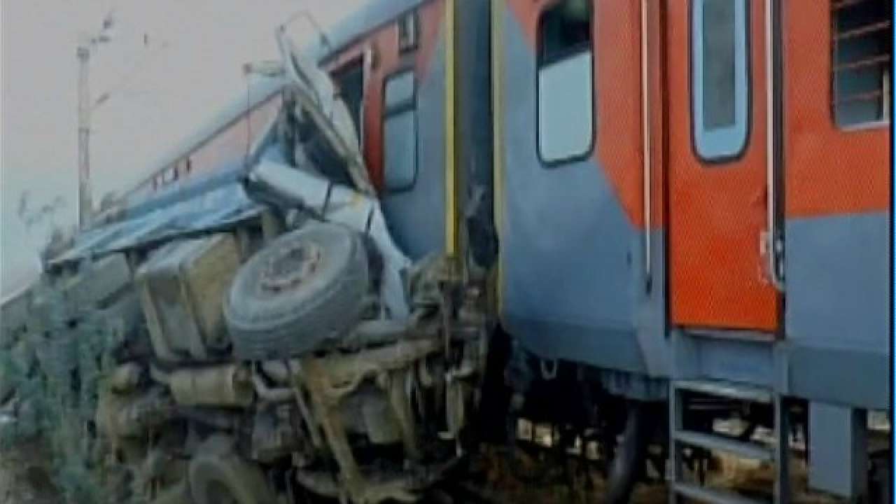 Another train accident in Uttar Pradesh: 74 injured as Kaifiyat Express ...