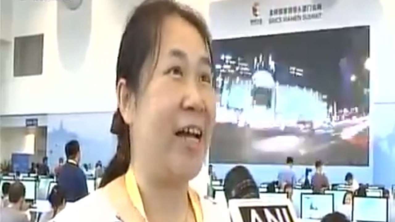 Watch: Chinese journalist sings Bollywood song 'Aa ja re' at sidelines ...