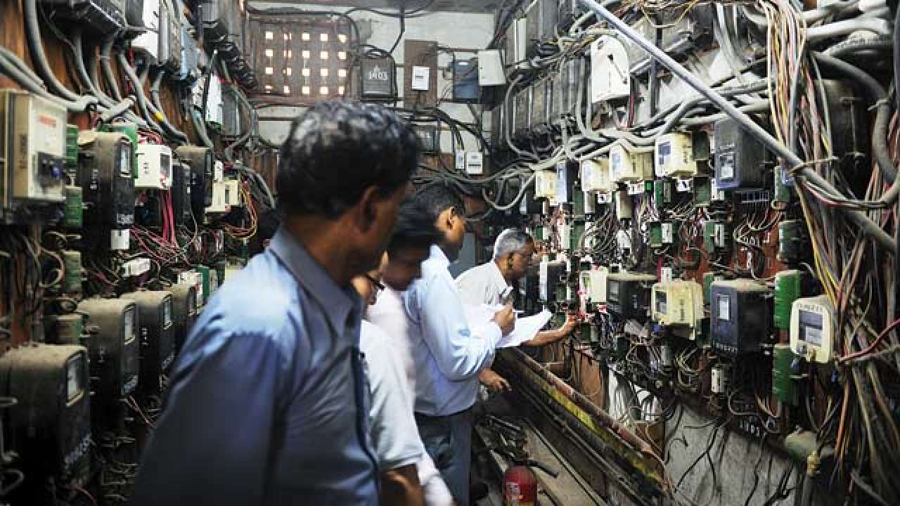 BEST facing heavy power fluctuation in slum pockets