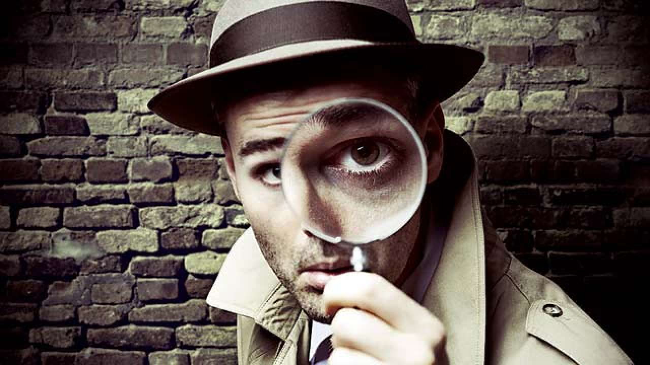 Spies tell parents if kids are 'straight'