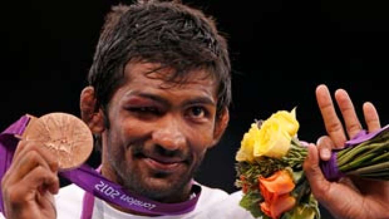 Yogeshwar Dutt wins bronze