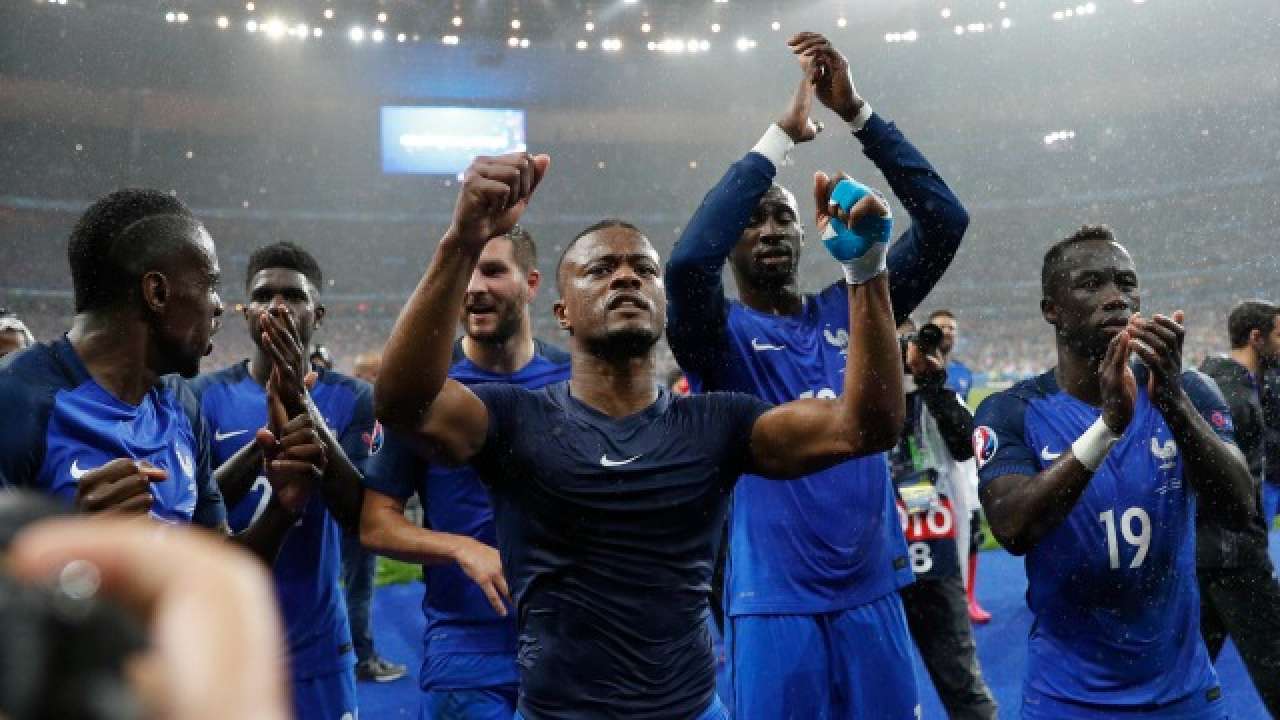 In Pictures | France moves to Euro 2016 semi-finals after defeating ...
